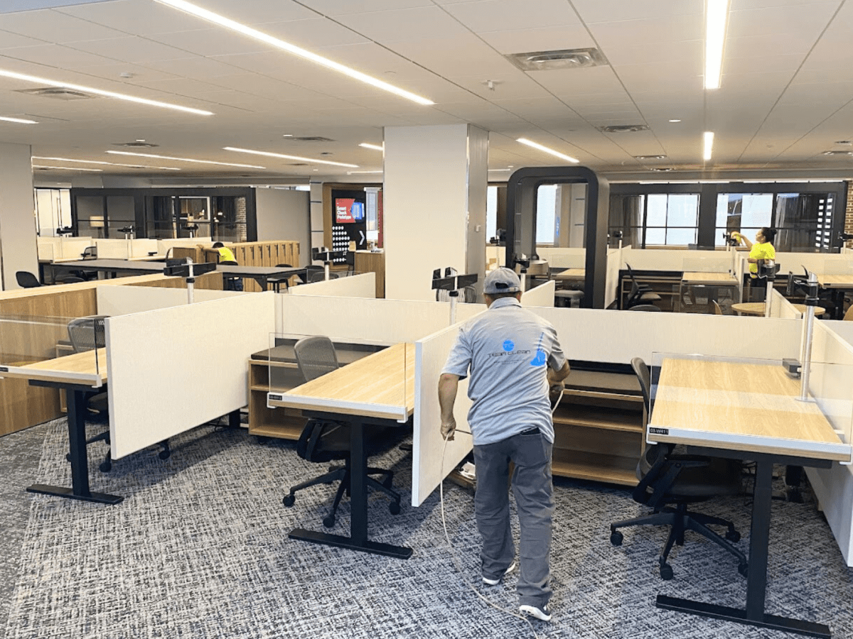 Keeping Your Office Space Clean During Winter - Team Clean ...